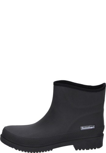 Nicole boots store