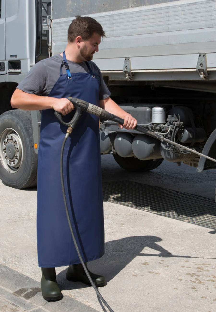 Milking and washing apron from Kerbl