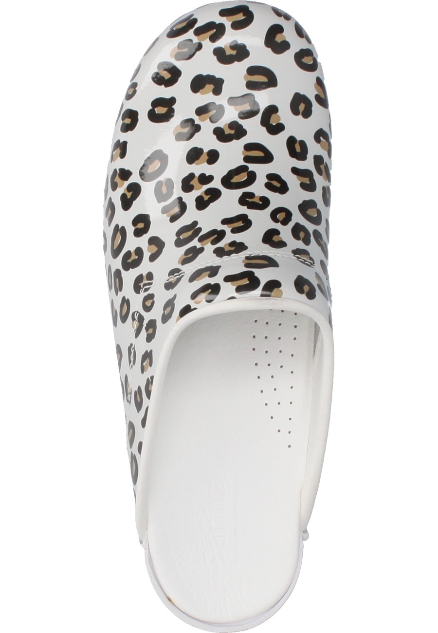 Fashionable clog LEOPARD by Sanita with leo pattern