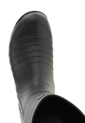 Quatro Knee Wellington boots by Skellerup